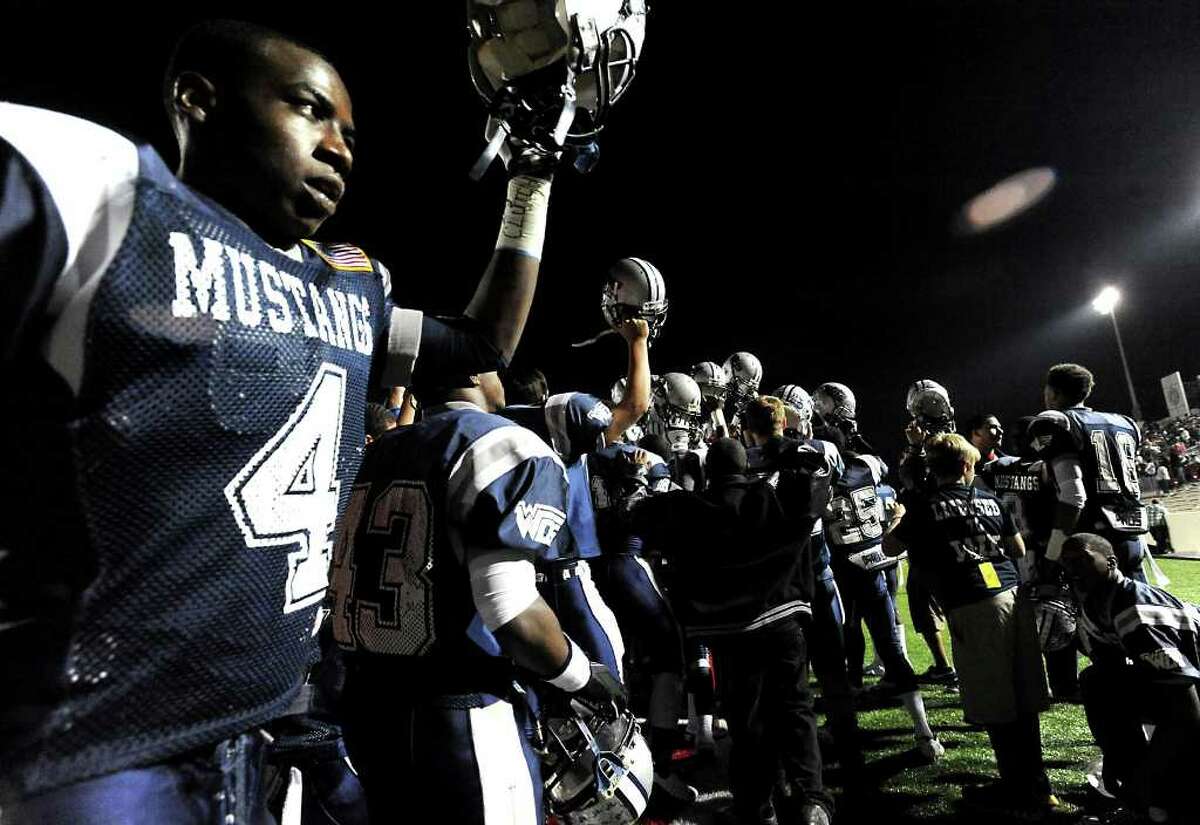 West Orange-Stark football team keeps following Garrett's dream