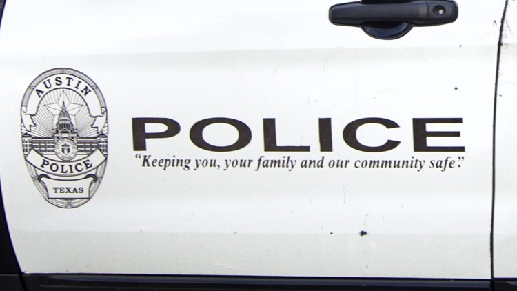 Police charge murder suspect in shooting at Southeast Austin gas stati
