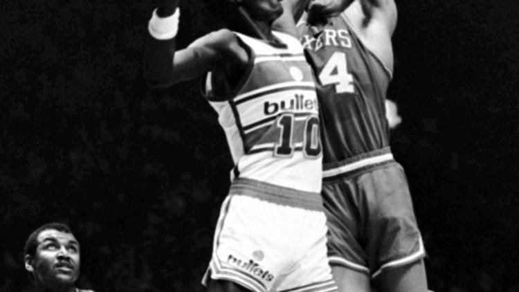 Commentary: Manute Bol lived for a bigger cause
