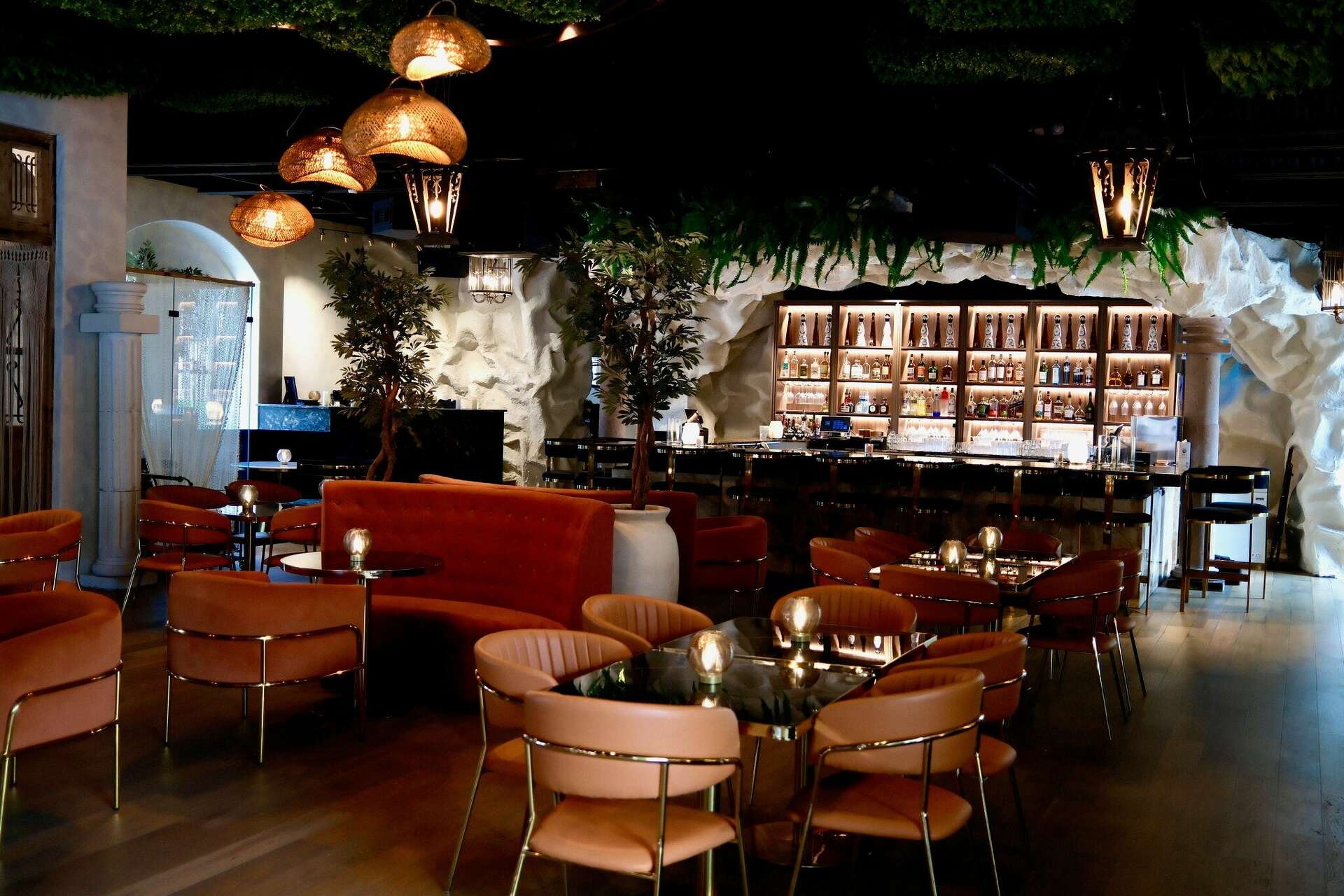 Tulum-inspired restaurant Tago and bar opens in Midtown