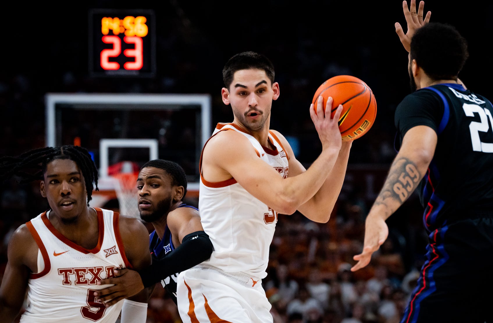 Texas men's basketball's roster could soon get a portal overhaul