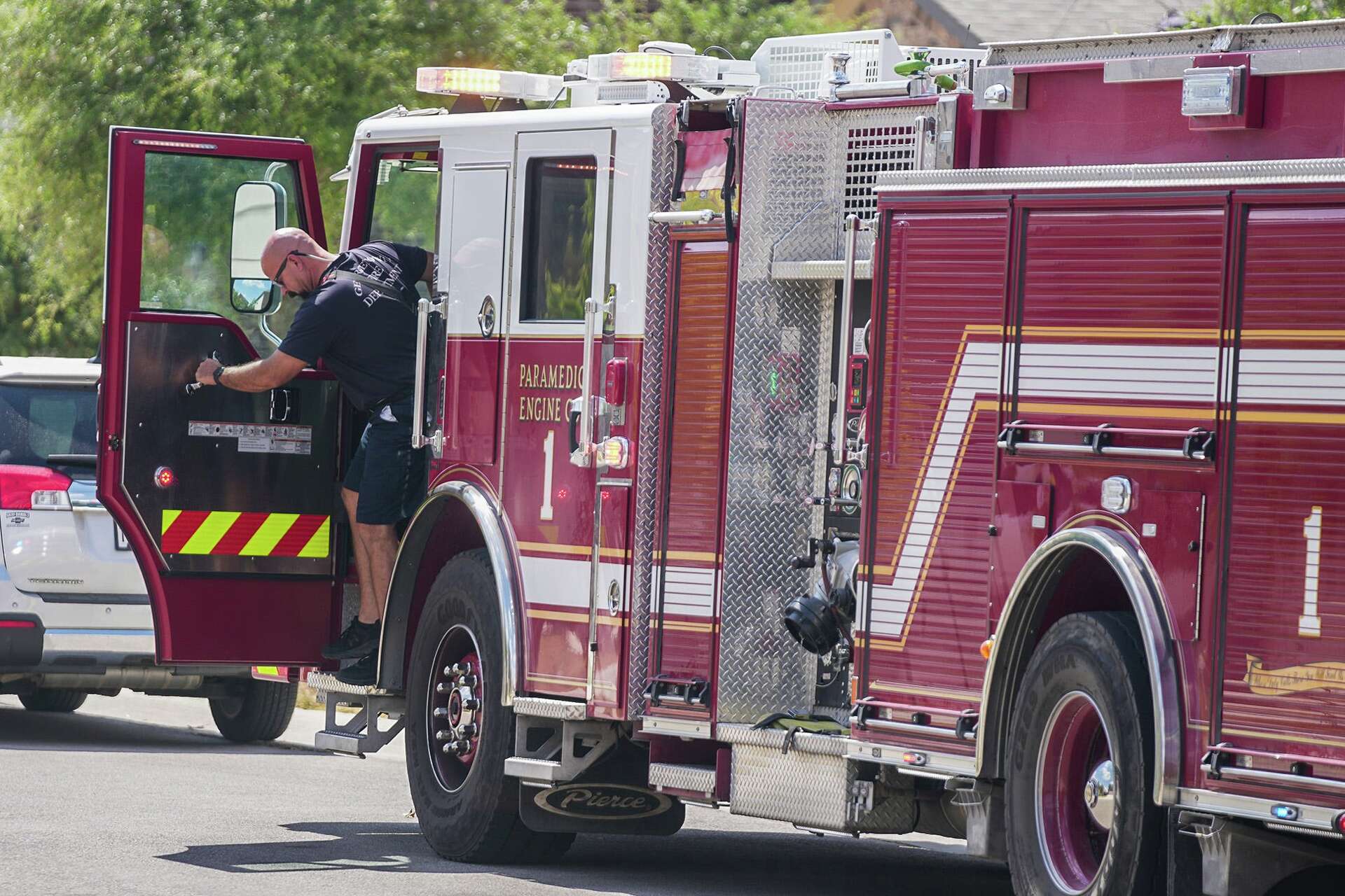 I-35 shuttered in Georgetown after semi-truck fire, one lane now open