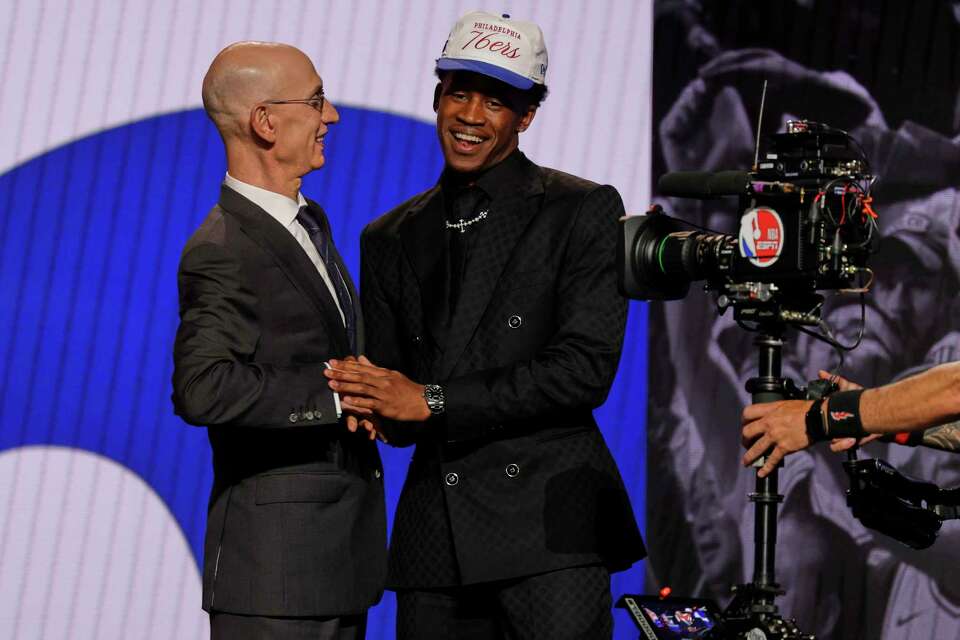 NBA Draft: Baylor's V.J. Edgecombe picked at No. 3 by 76ers