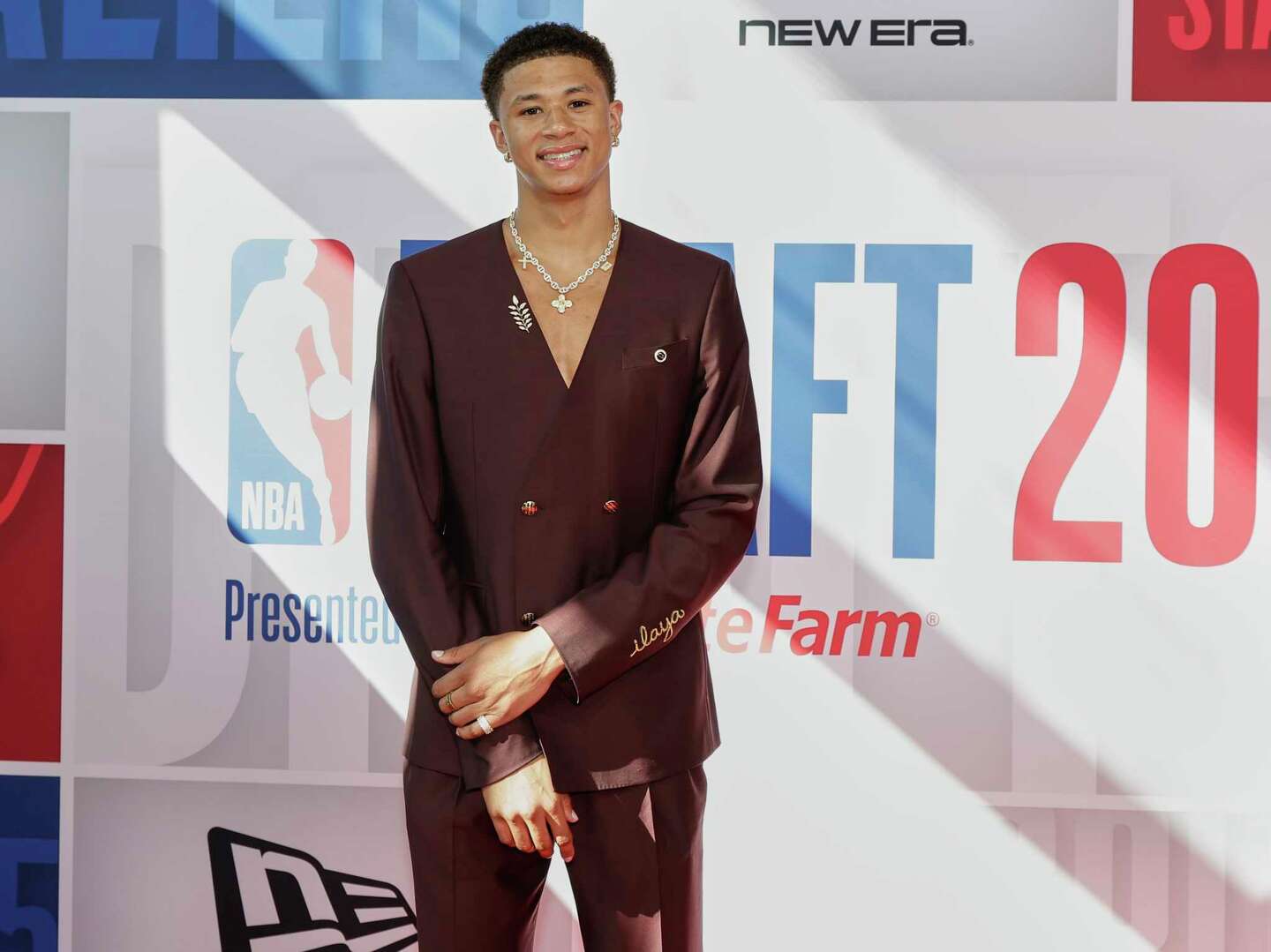 Spurs select Arizona forward Carter Bryant at No. 14 in NBA draft