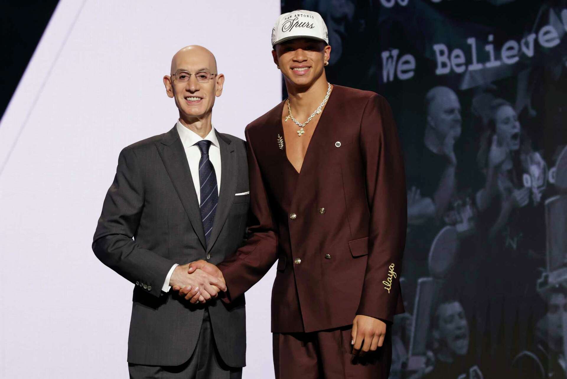 5 things to know about Spurs rookie Carter Bryant out of Arizona