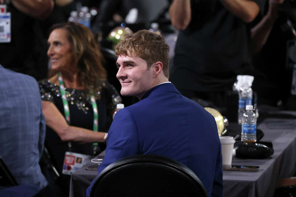UConn's Liam McNeeley goes to Charlotte Hornets in NBA Draft