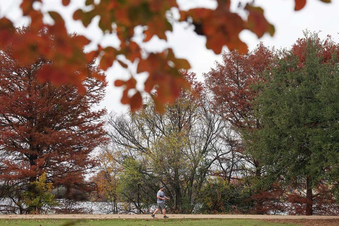 When will Texas cool off? What Farmers' Almanac predicts for fall 2025