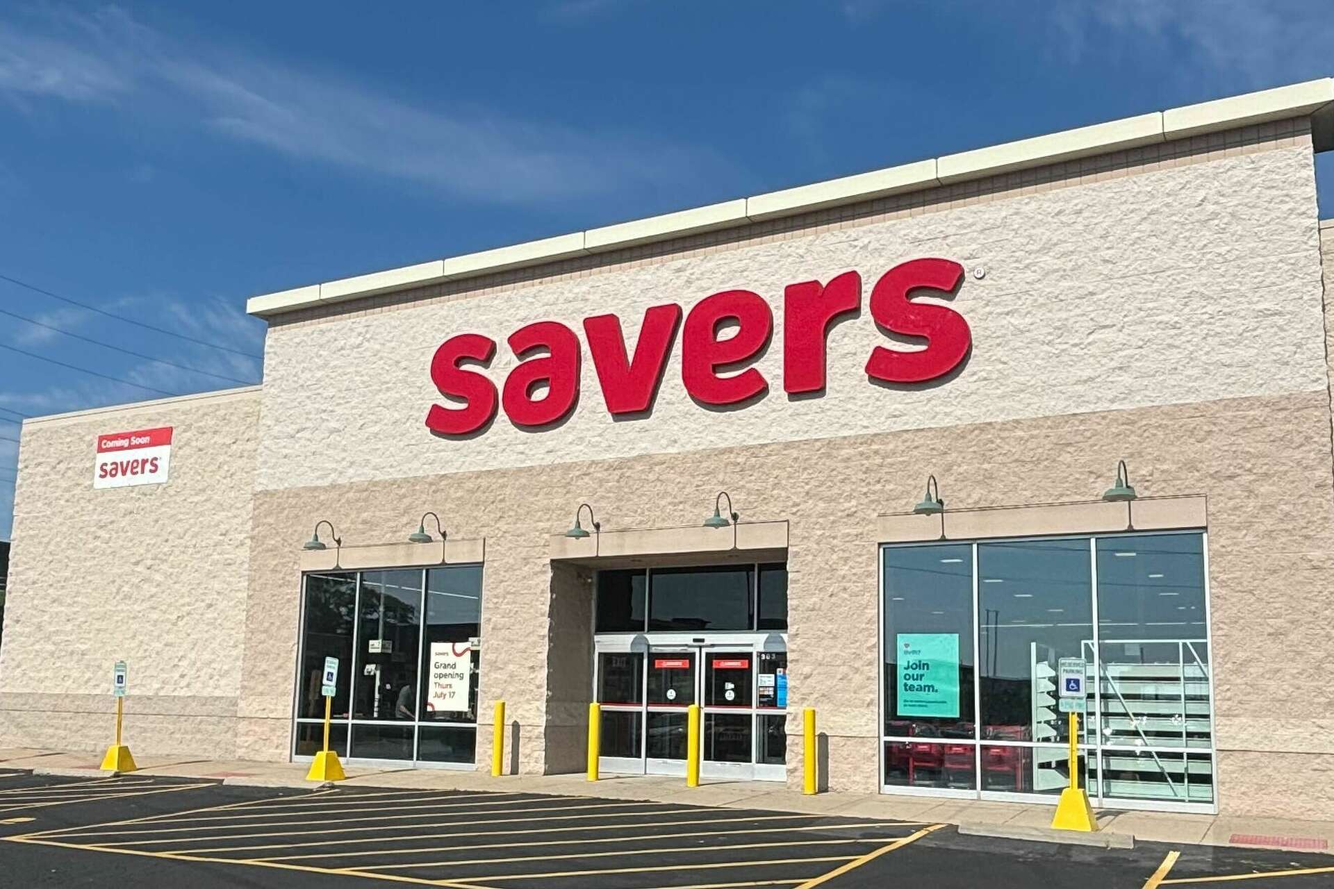 Savers thrift superstore sets opening date at Alton Corners