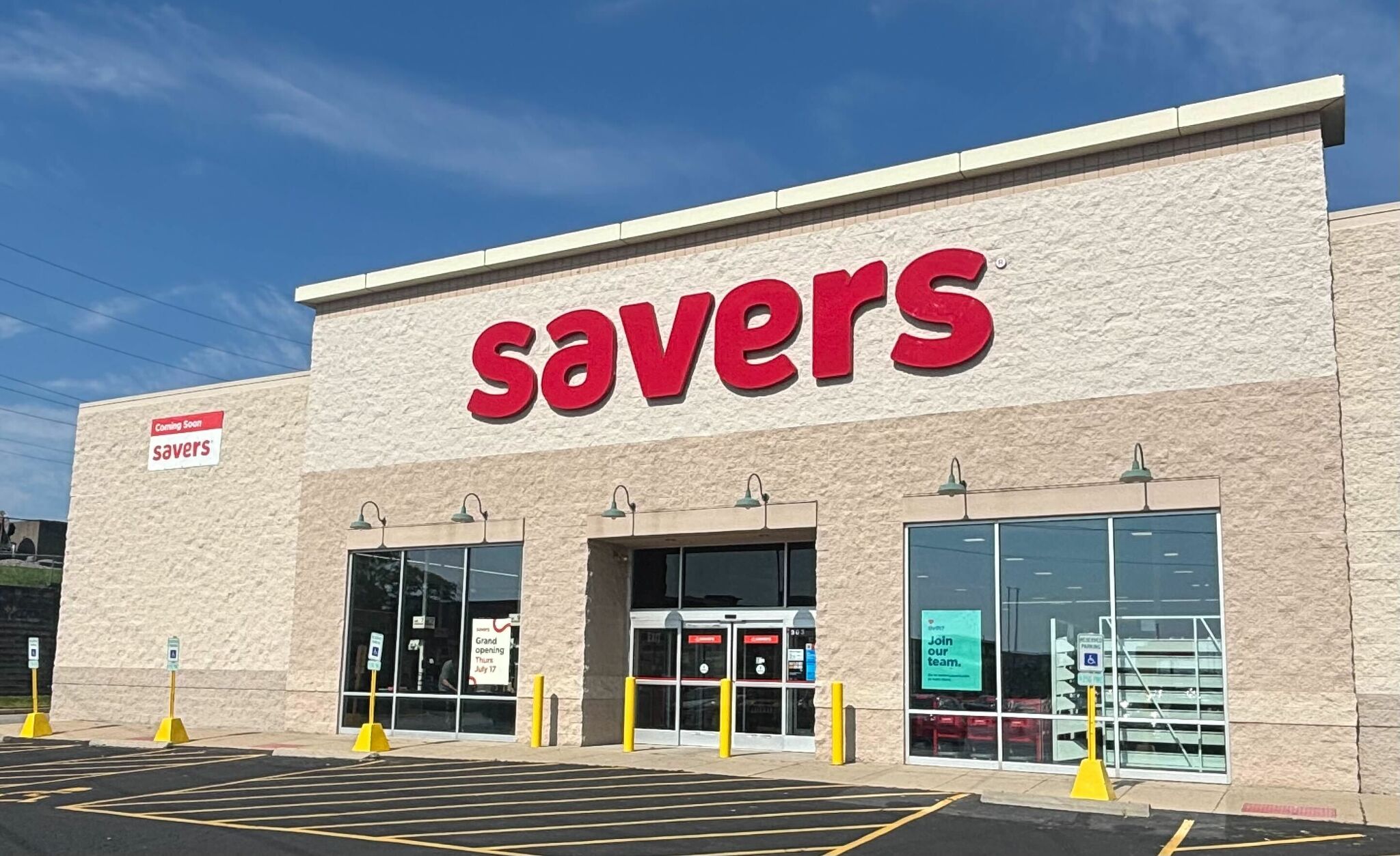 Savers thrift superstore sets opening date at Alton Corners
