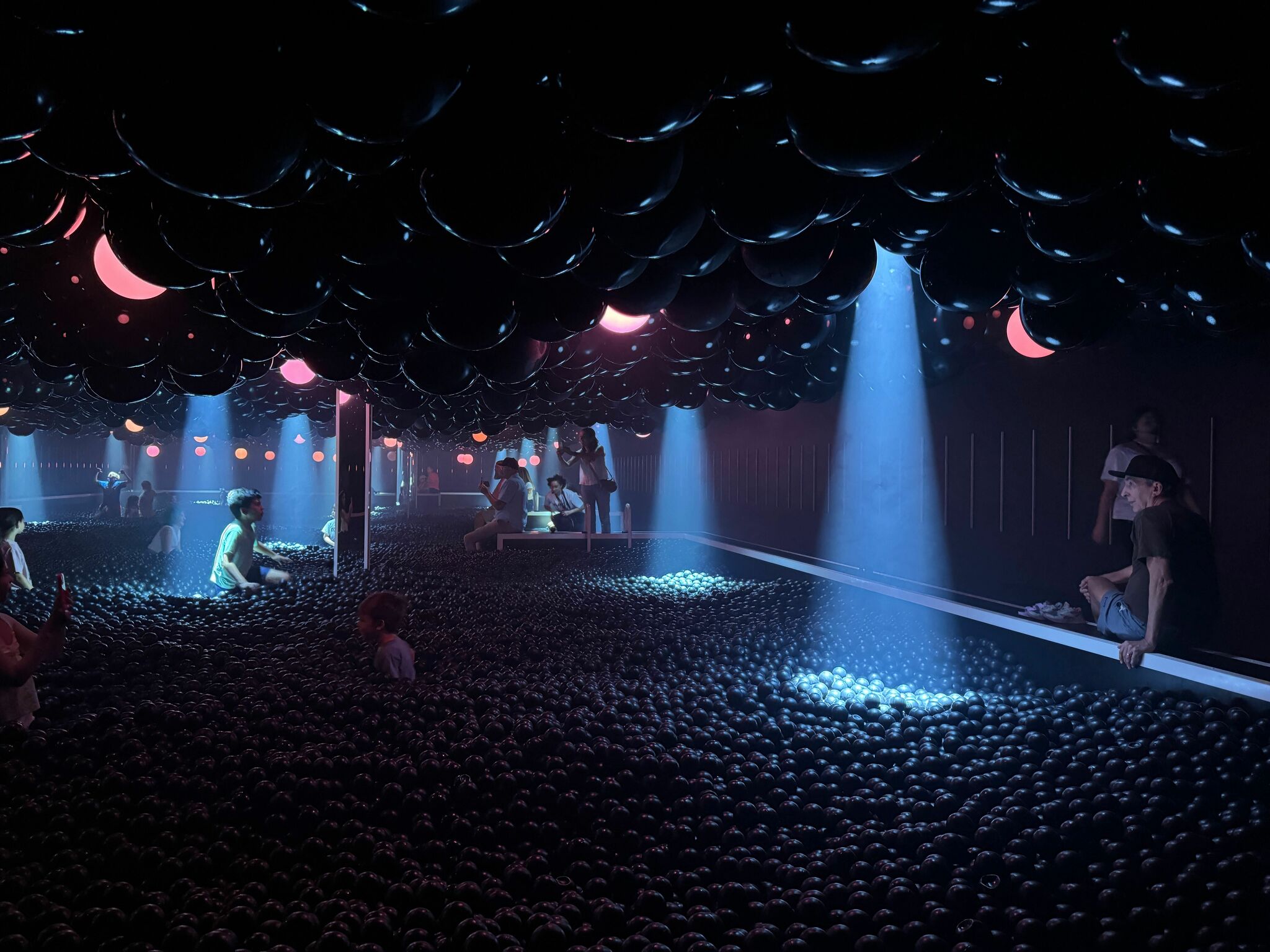 Balloon Museum goes viral in Austin. Is it worth the price?