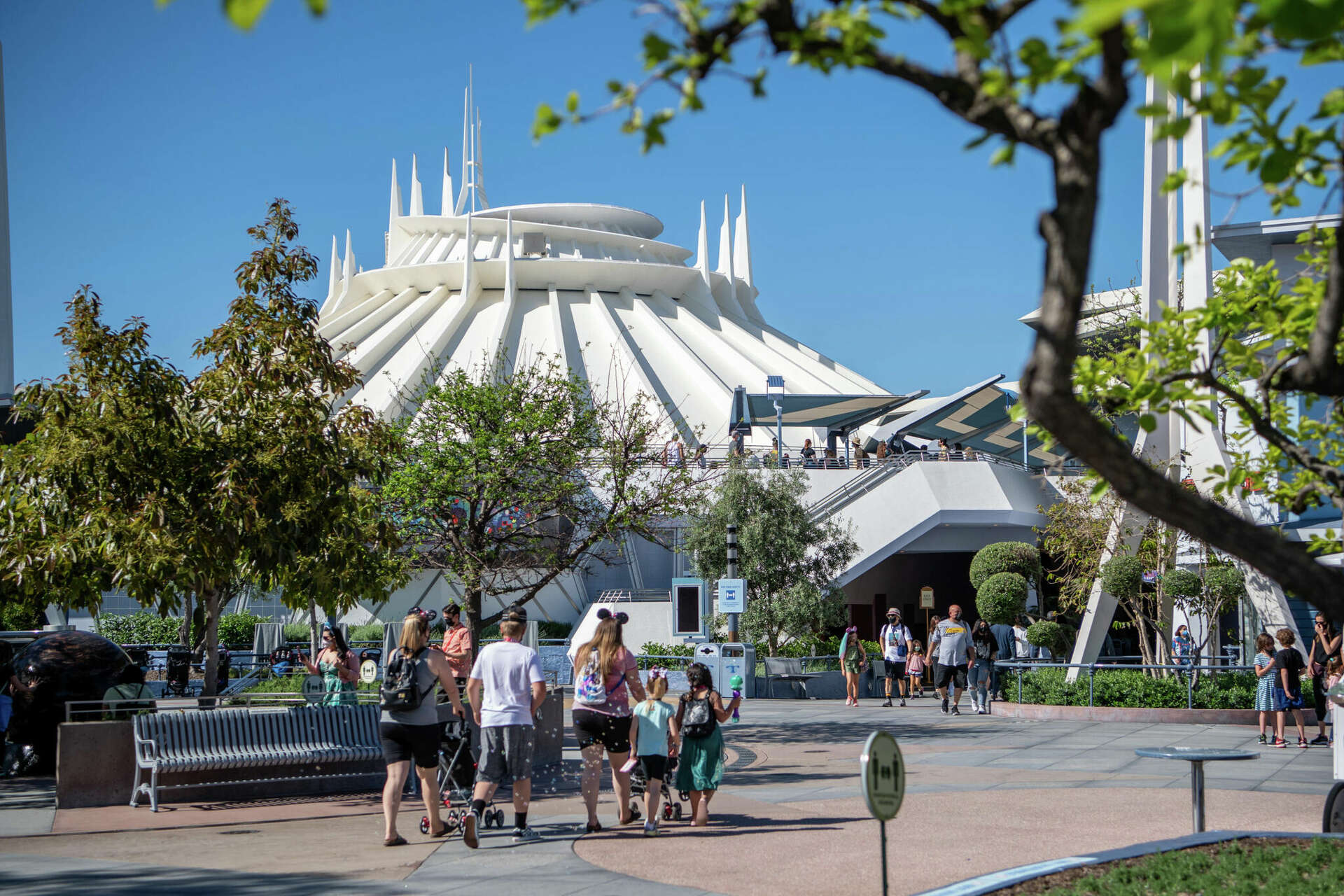 The rude guest habit that's ruining Disneyland rides for everyone else