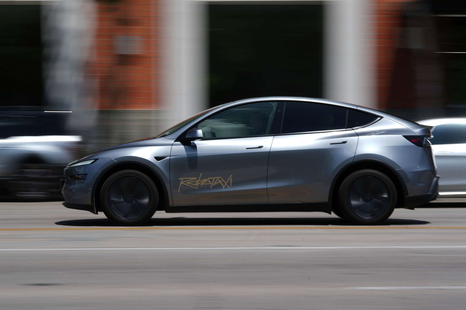 Tesla robotaxi driver caught asleep in S.F. video