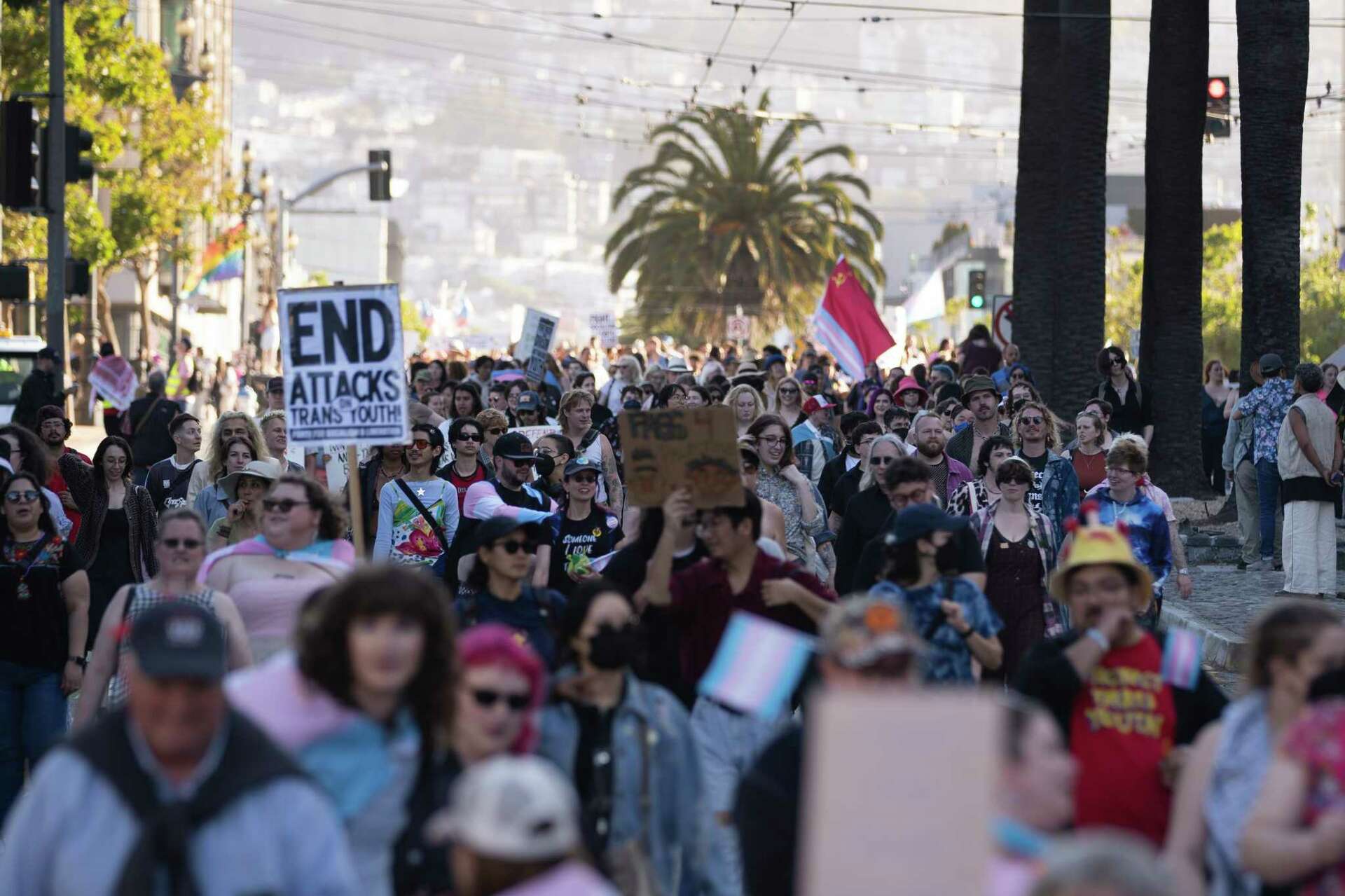 SF Trans March: Thousands kick off Pride Weekend with ‘queer joy’