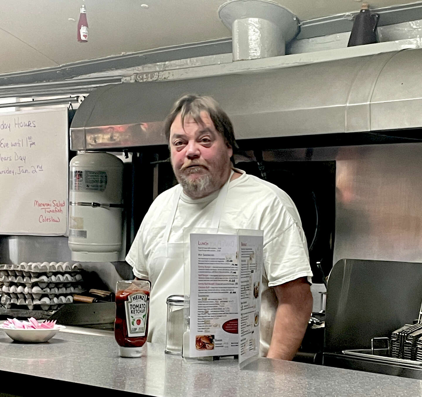 Obituary: Tom Deuel of Dan’s Place II diner in Albany dies at 60