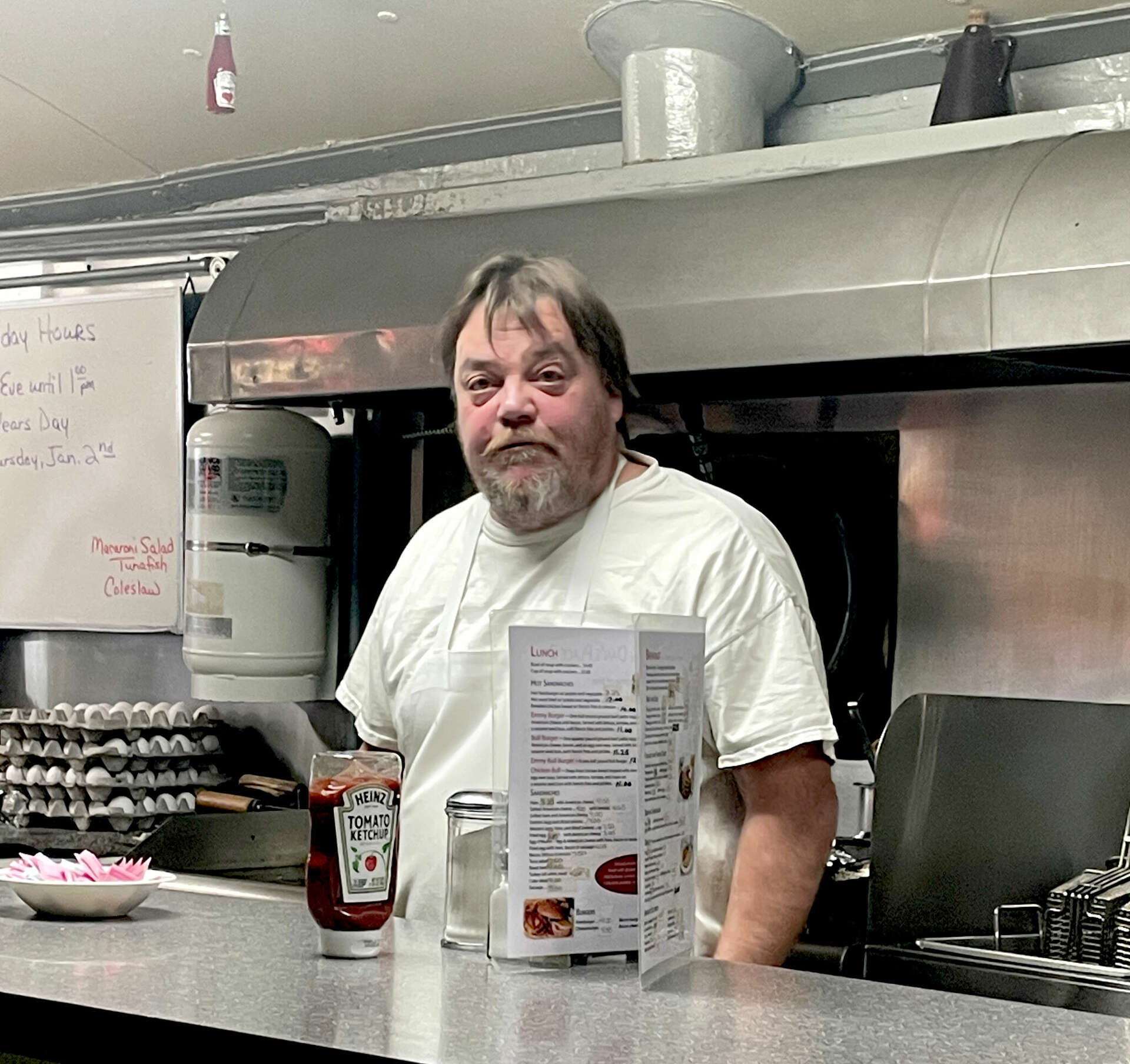 Obituary: Tom Deuel of Dan’s Place II diner in Albany dies at 60