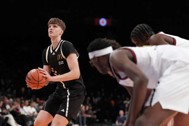 UConn freshmen Furphy, Reibe excel at U19 World Cup