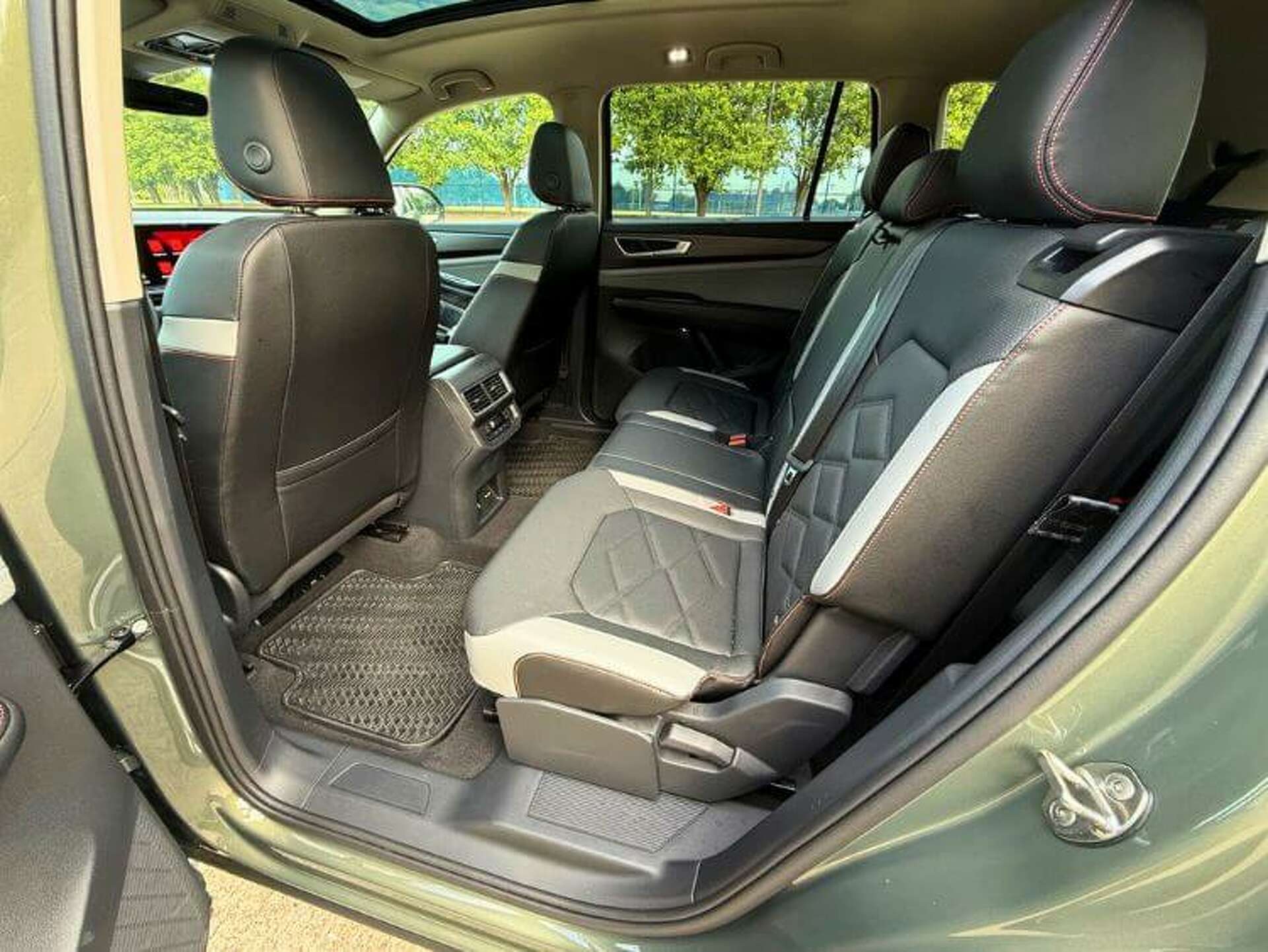 2025 Volkswagen Atlas Peak Edition Review