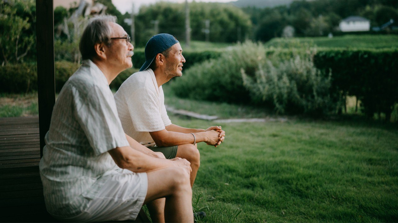 Outdated Housing Advice You Can Ignore From Your Parents, According to ...