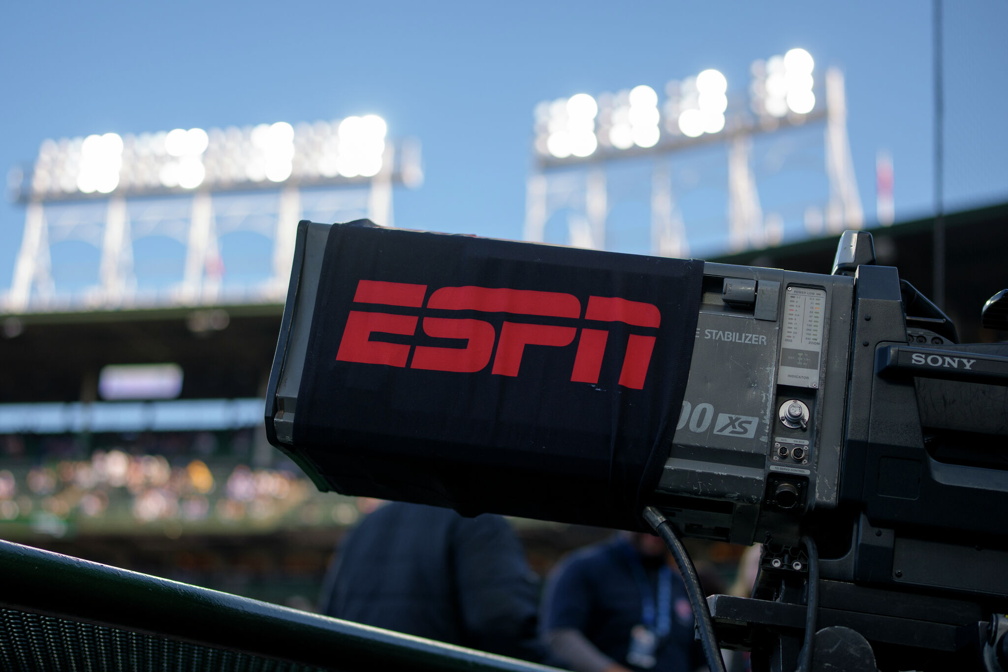 ESPN, MLB in contract talks as end of broadcast era looms