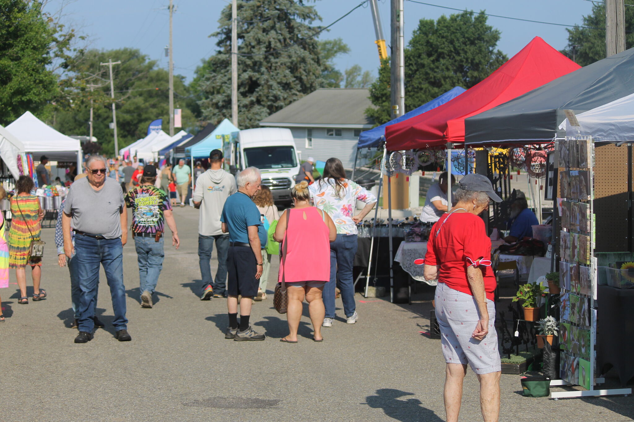 Bear Lake Days festival brings hot air balloon rides, axe throwing