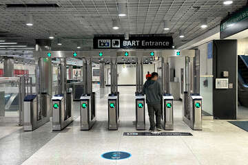Teenager shot on BART train Tuesday night