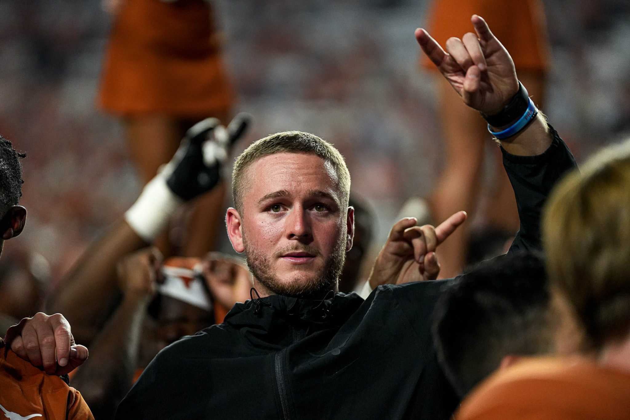 Quinn Ewers injury update: Steve Sarkisian says Texas QB practiced Monday