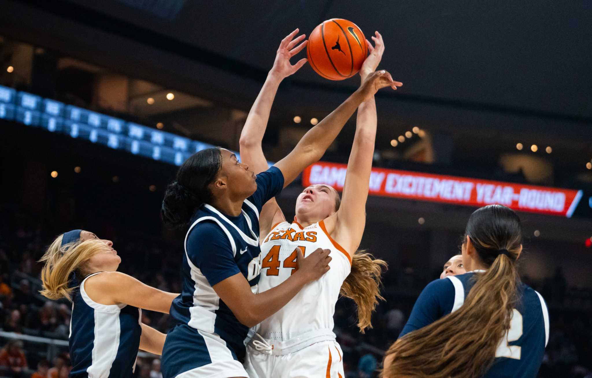 Texas women blast Oral Roberts with UConn basketball showcase up next