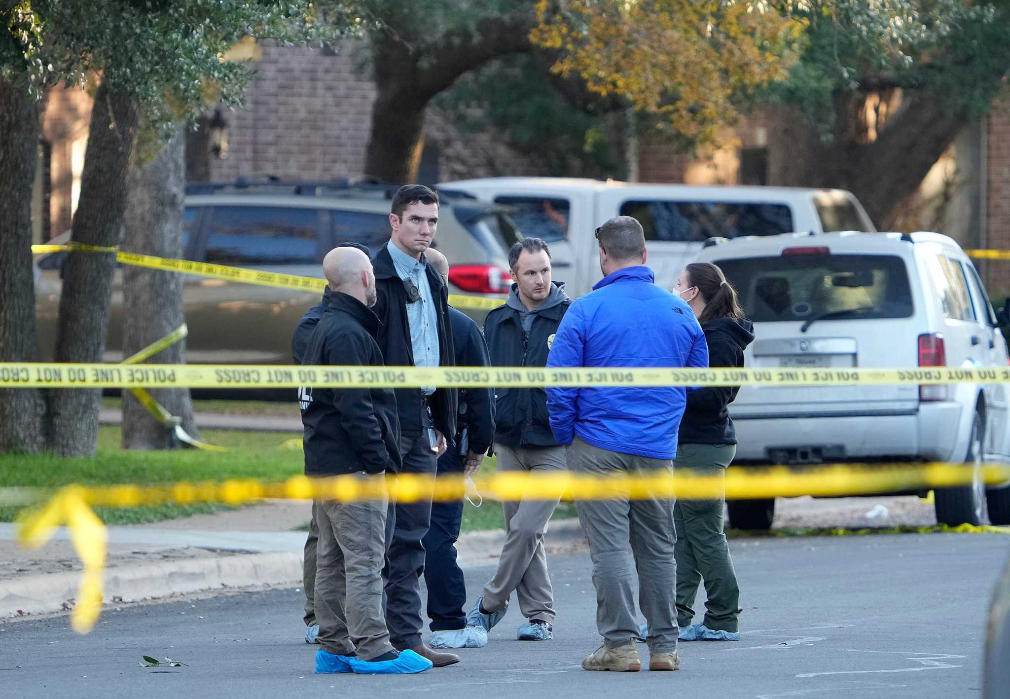 Why Austin police say they did not send an active shooter alert during ...