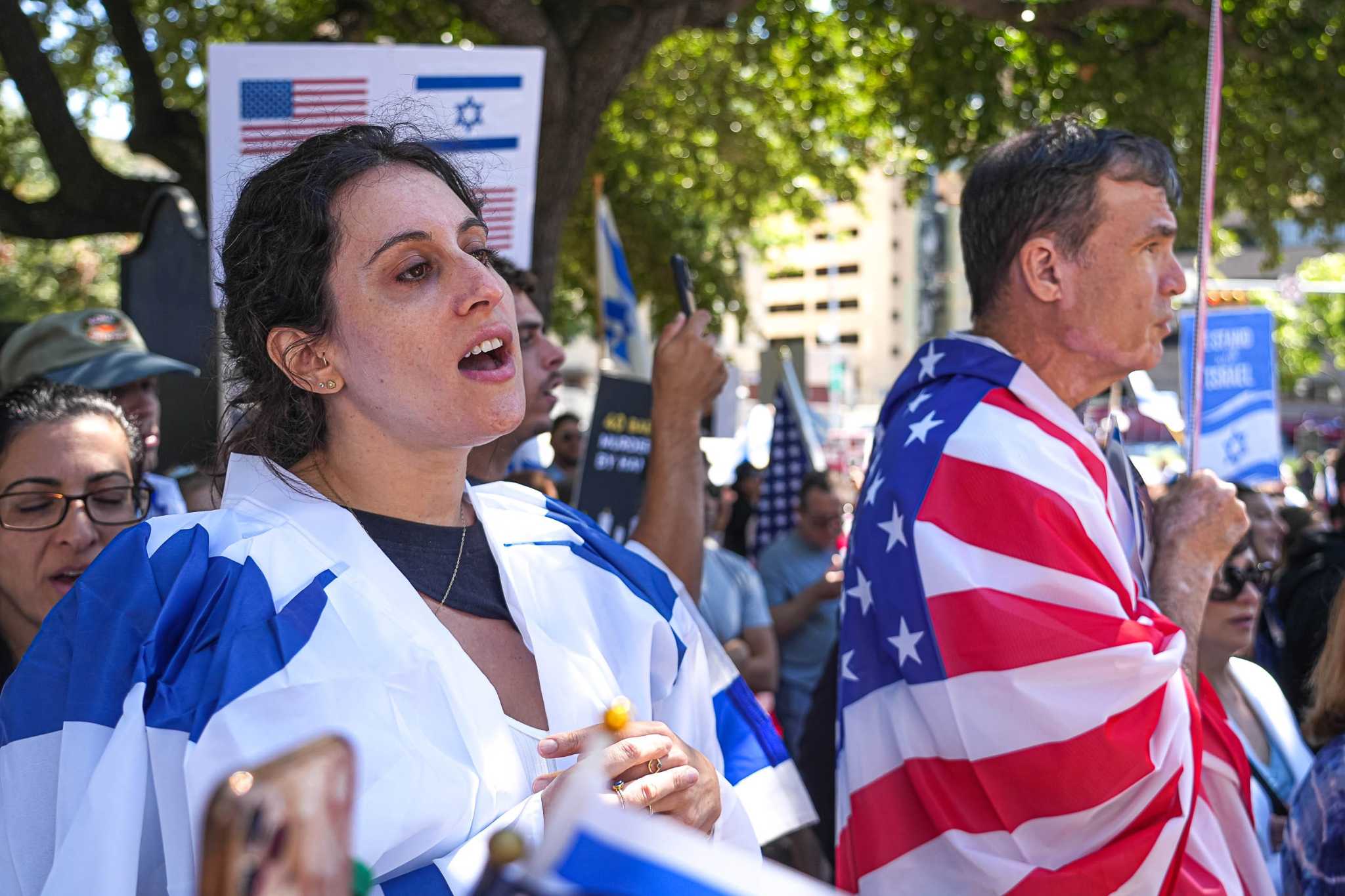 Hundreds come to Texas Capitol in support of Israel, Palestinians amid ...