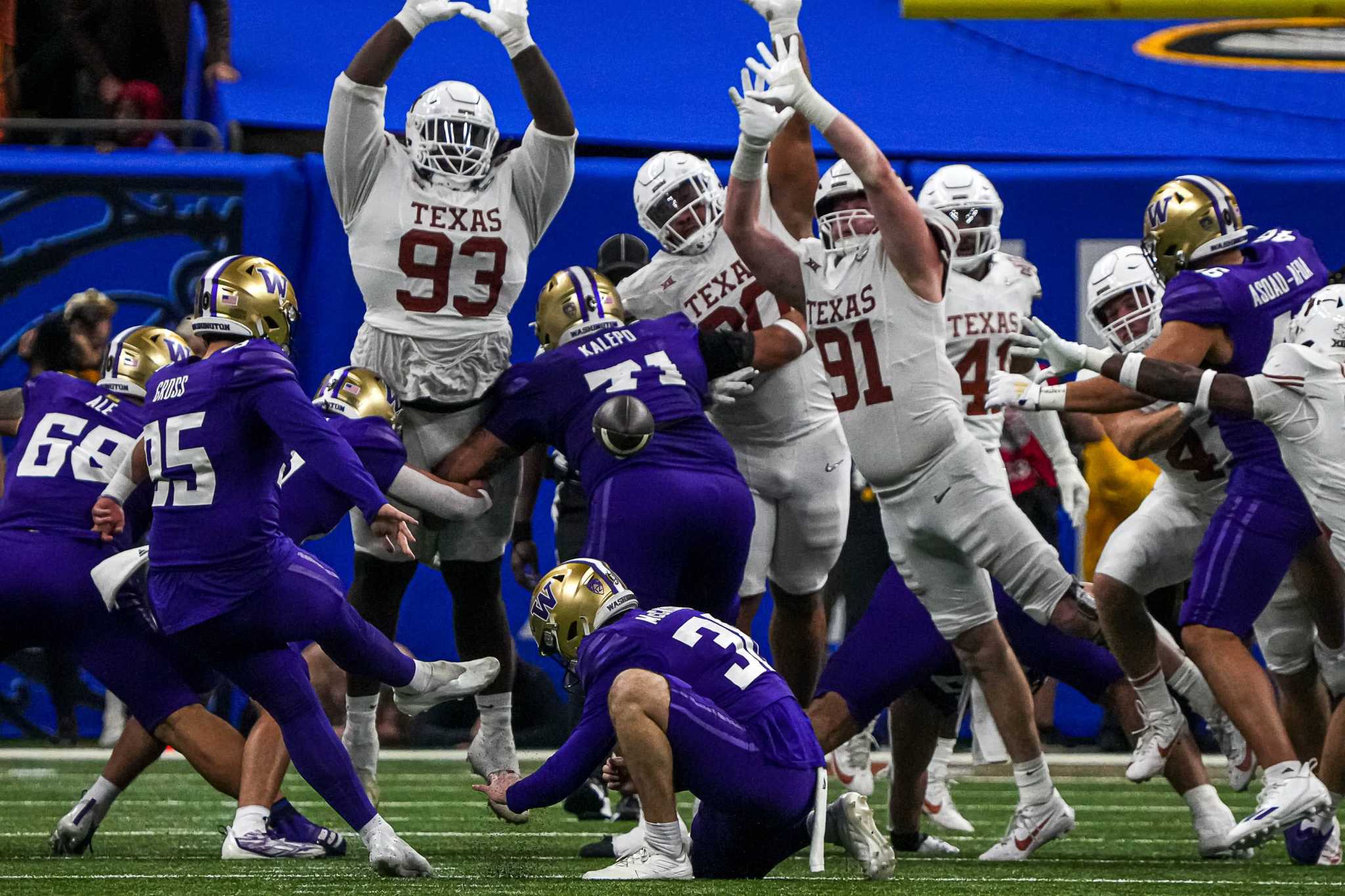 Longhorns face a big rebuilding task in 2024 without star players