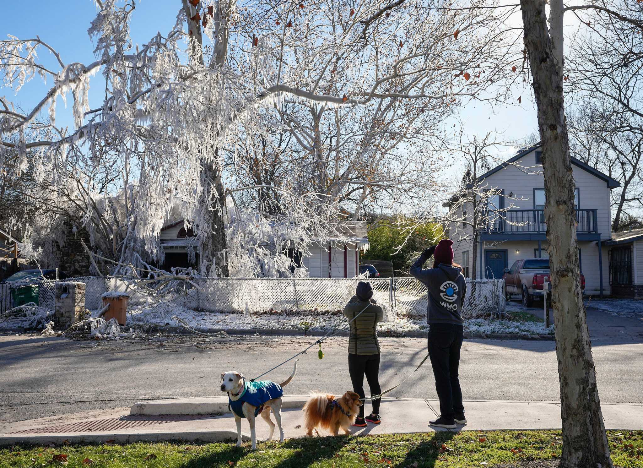 Austin Weather: Get text alerts for freezing temps, power outages