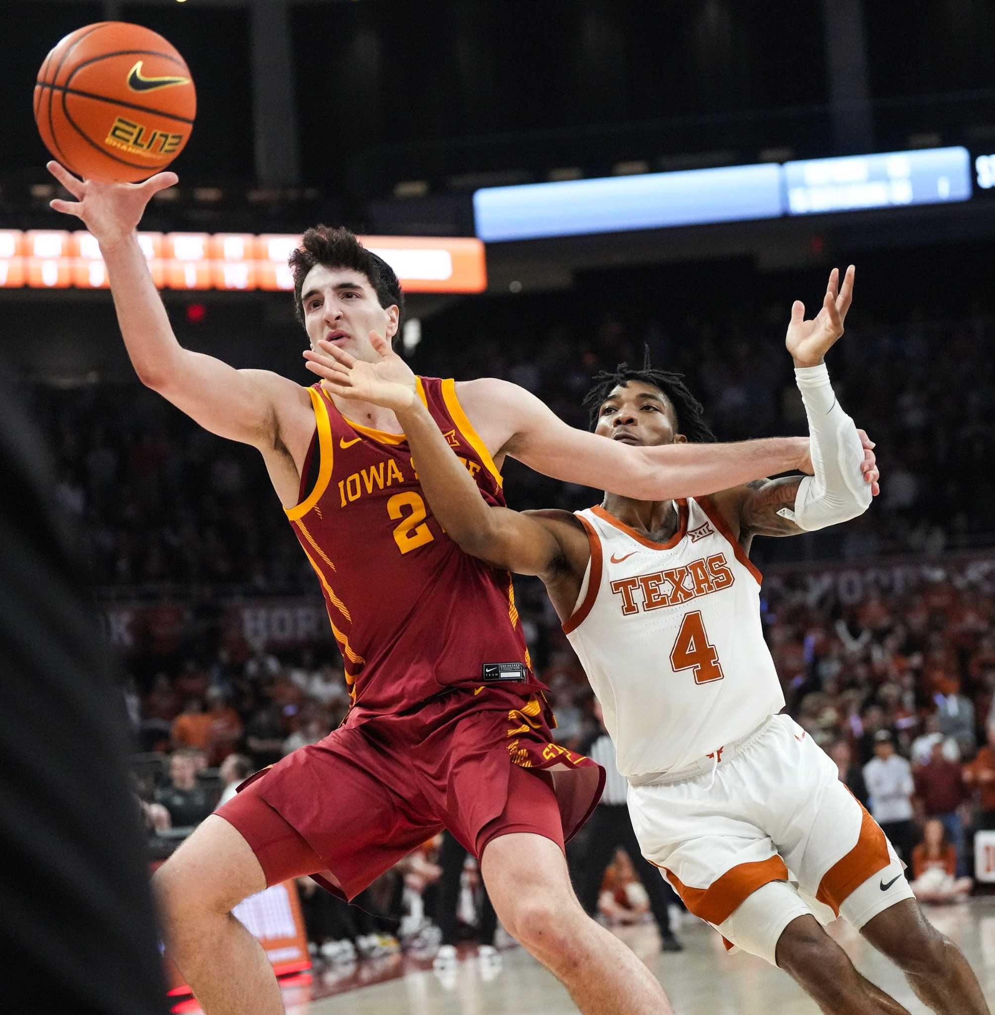 Photos: Texas men's basketball takes on Iowa State