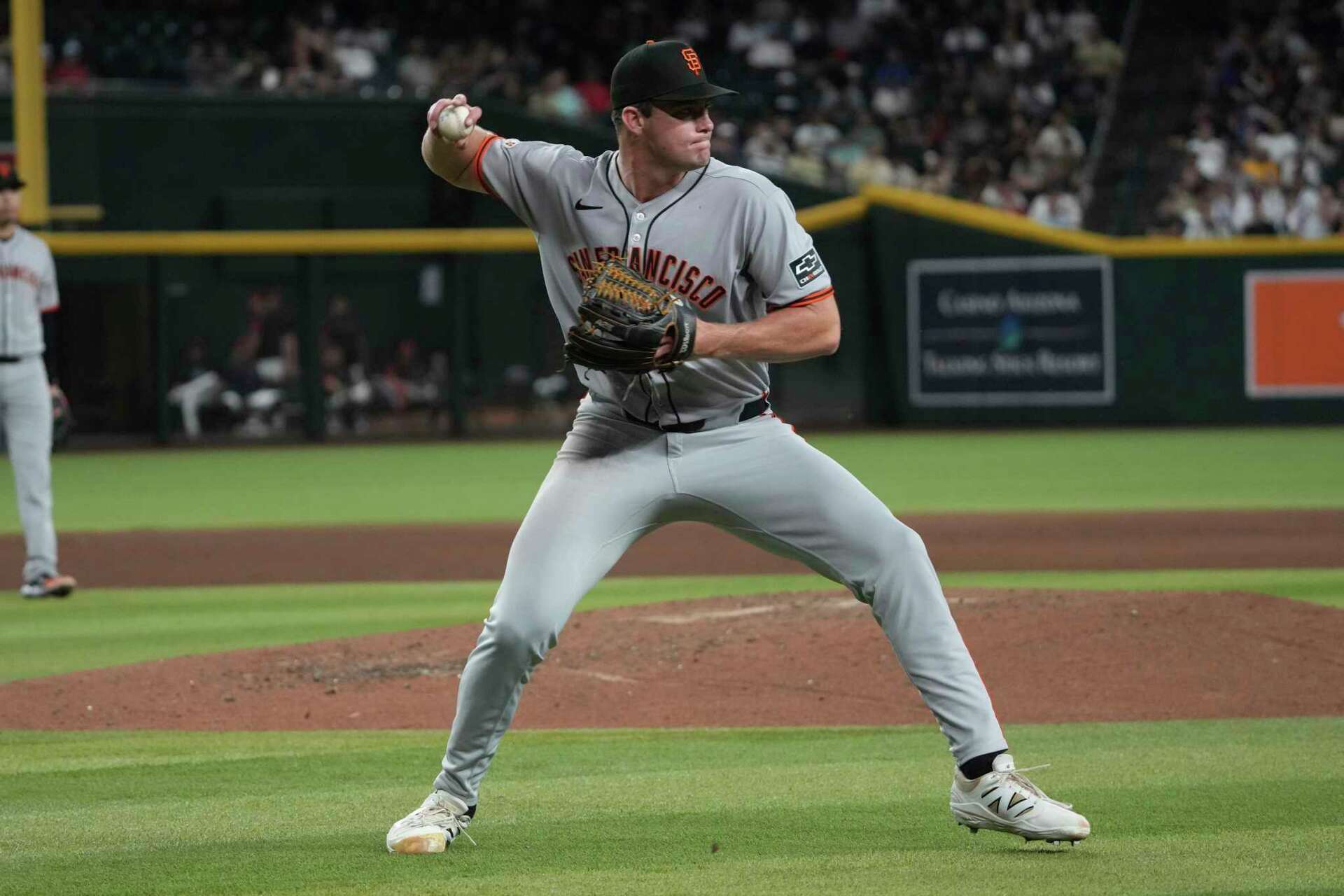 Giants surrender 4 HRs to Arizona and lose for 13th time in 18 games