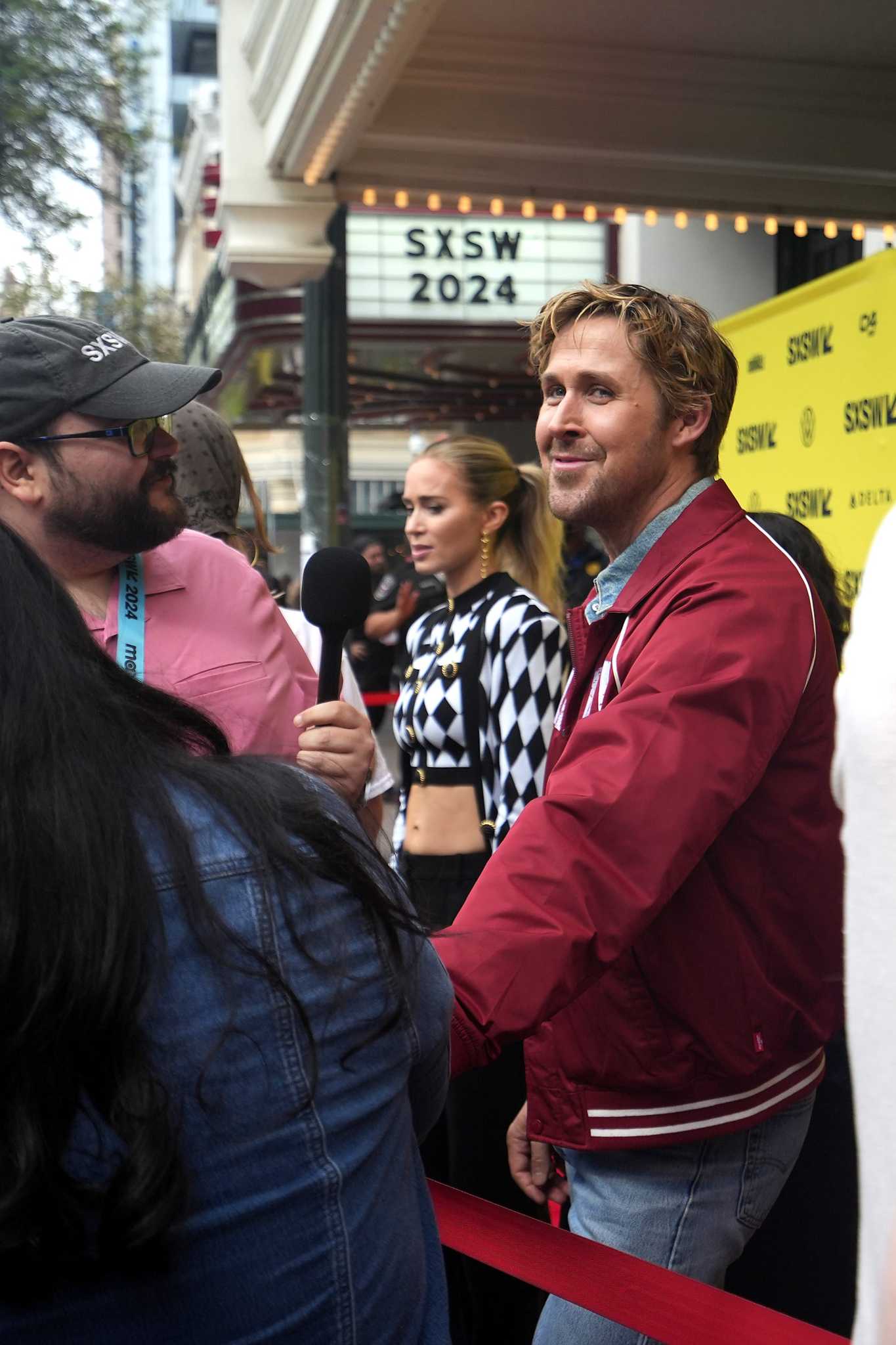 Ryan Gosling fell 12 stories in 'The Fall Guy' stunt and lived to tell ...