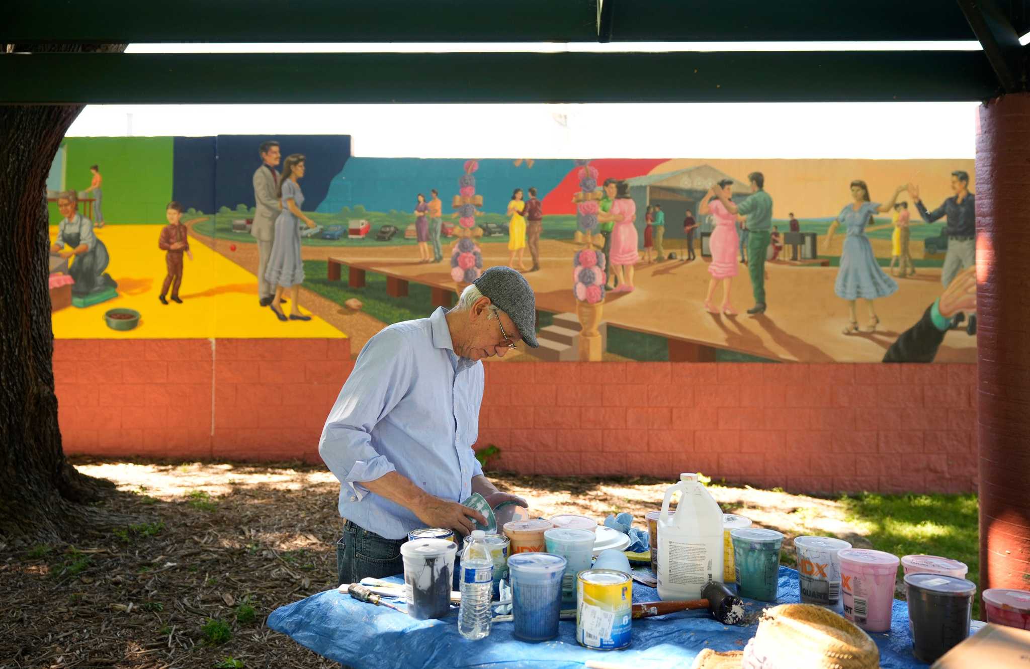 Community wants Holly Power Plant murals in East Austin restored