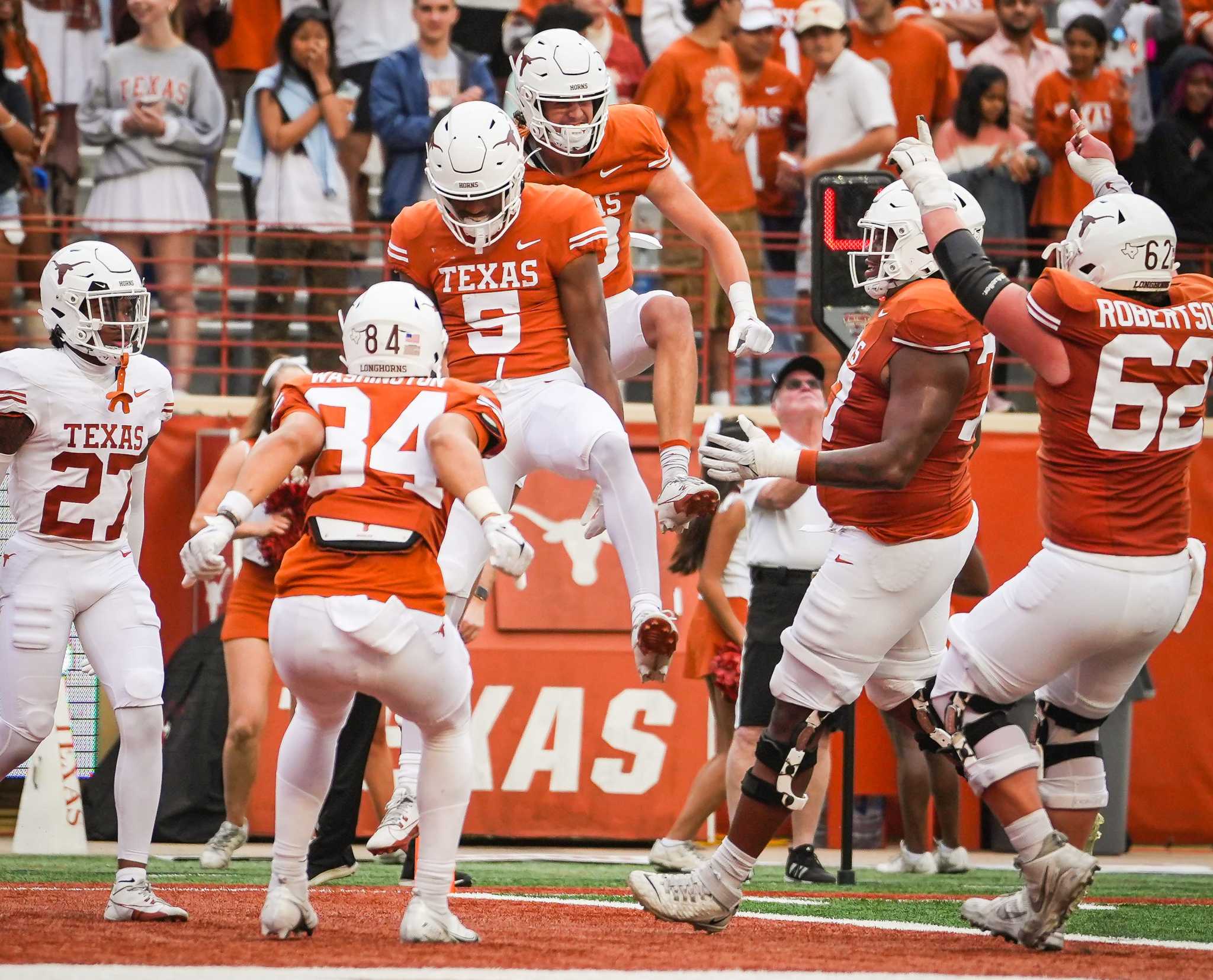 New Texas wide receivers gather a lot of spring game attention