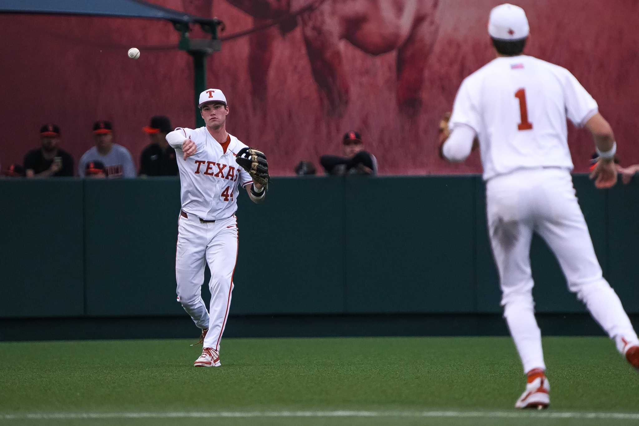 Max Belyeu, Jonah Williams injury updates for Texas Longhorns