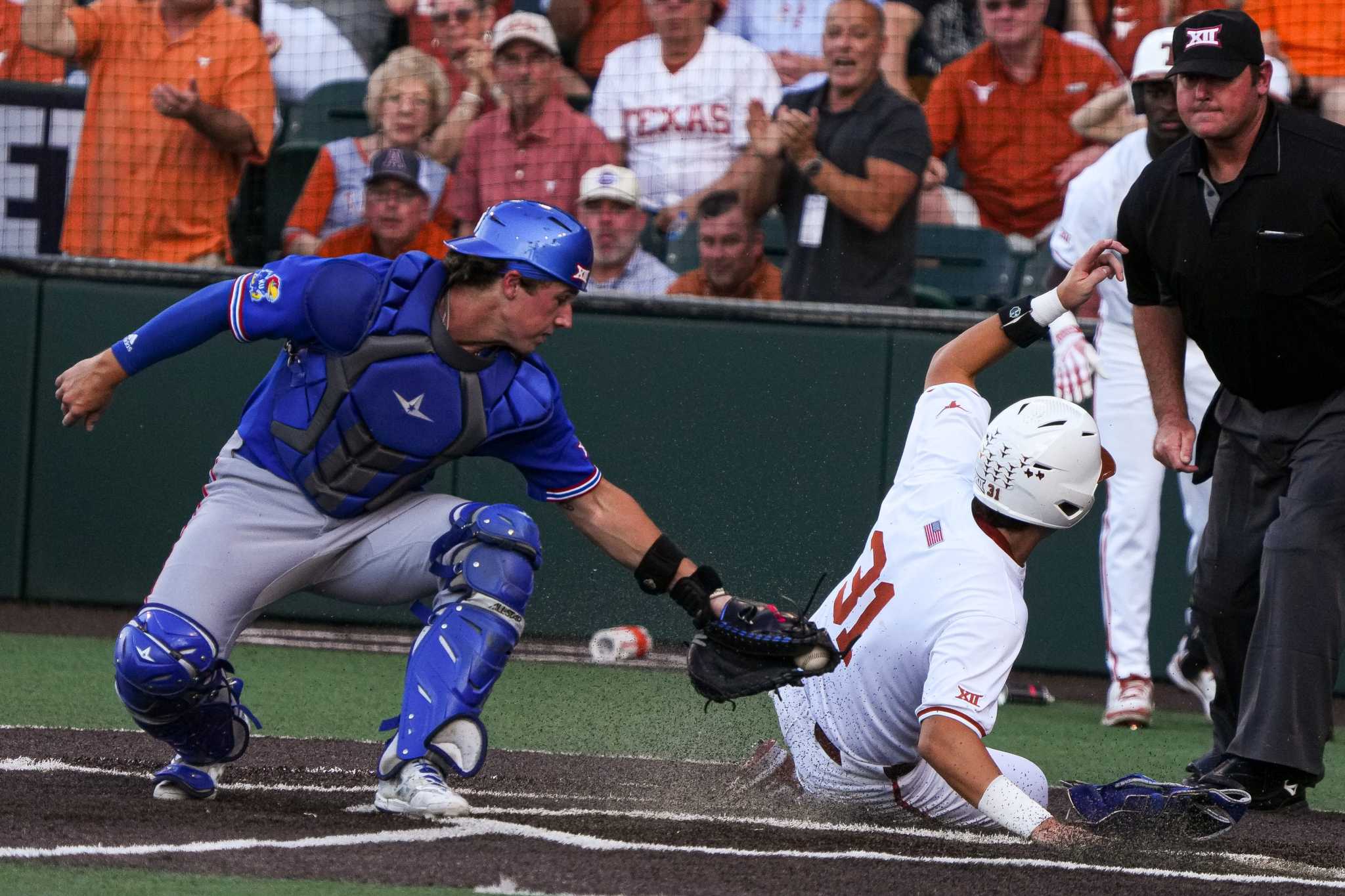 Texas infielder could be breaking out after Longhorns beat Santa Clara