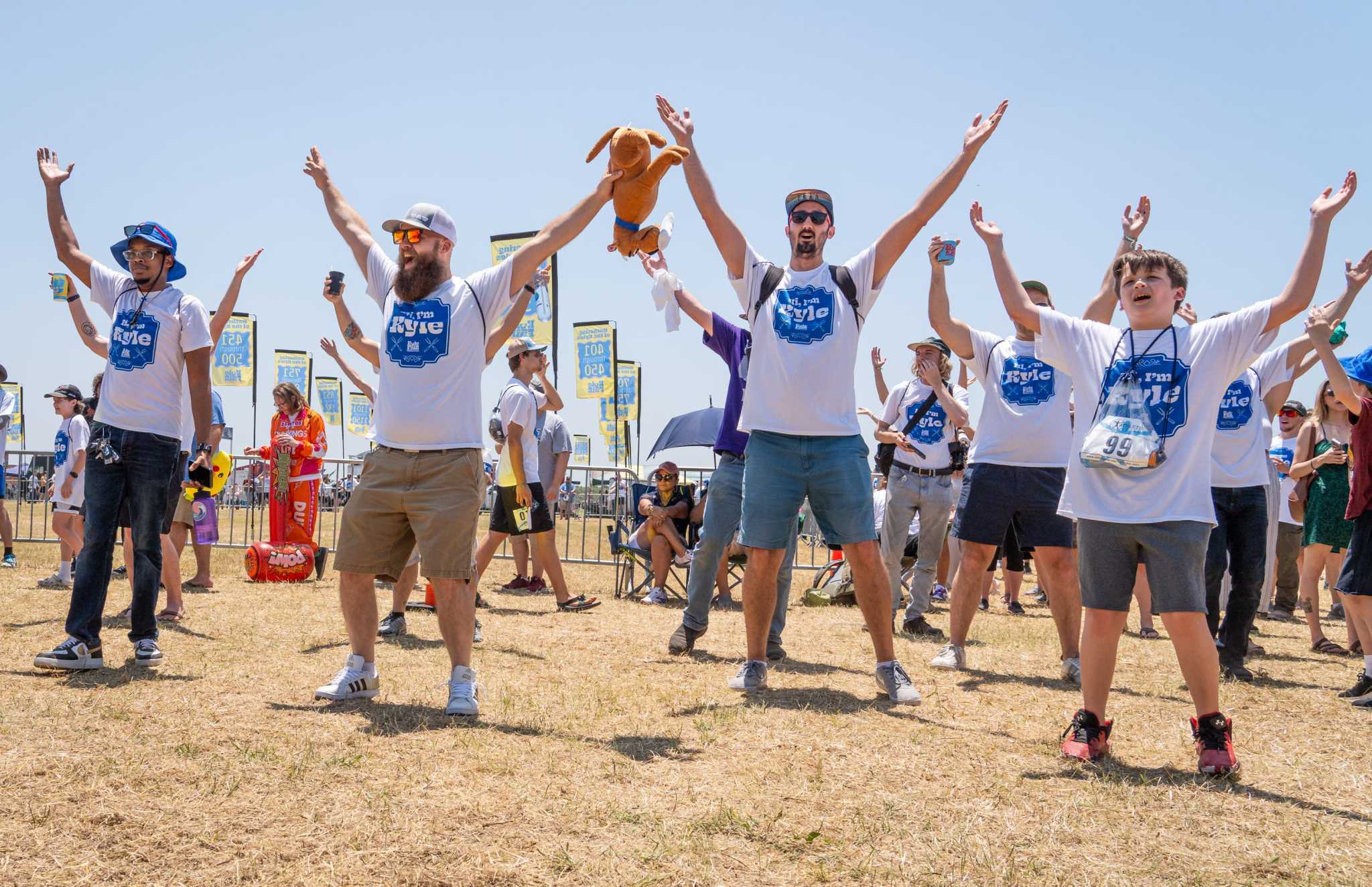Kyles gather in Kyle, Texas to attempt Guinness World Record, see photos