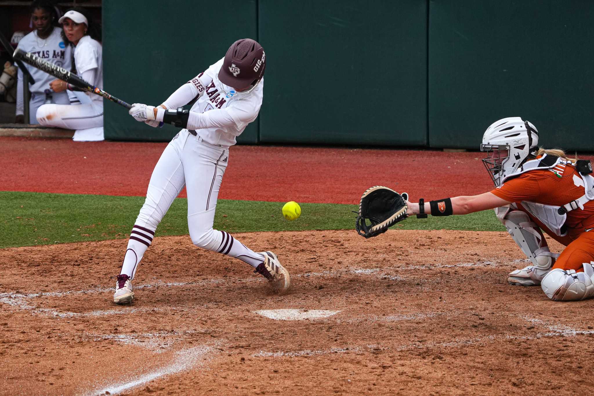 Texas A&M softball: Kramer Eschete's catch goes viral
