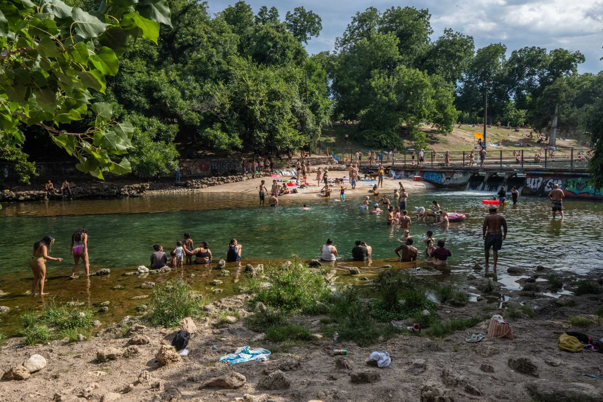 Swimming this Memorial Day in Texas? Follow drowning prevention tips