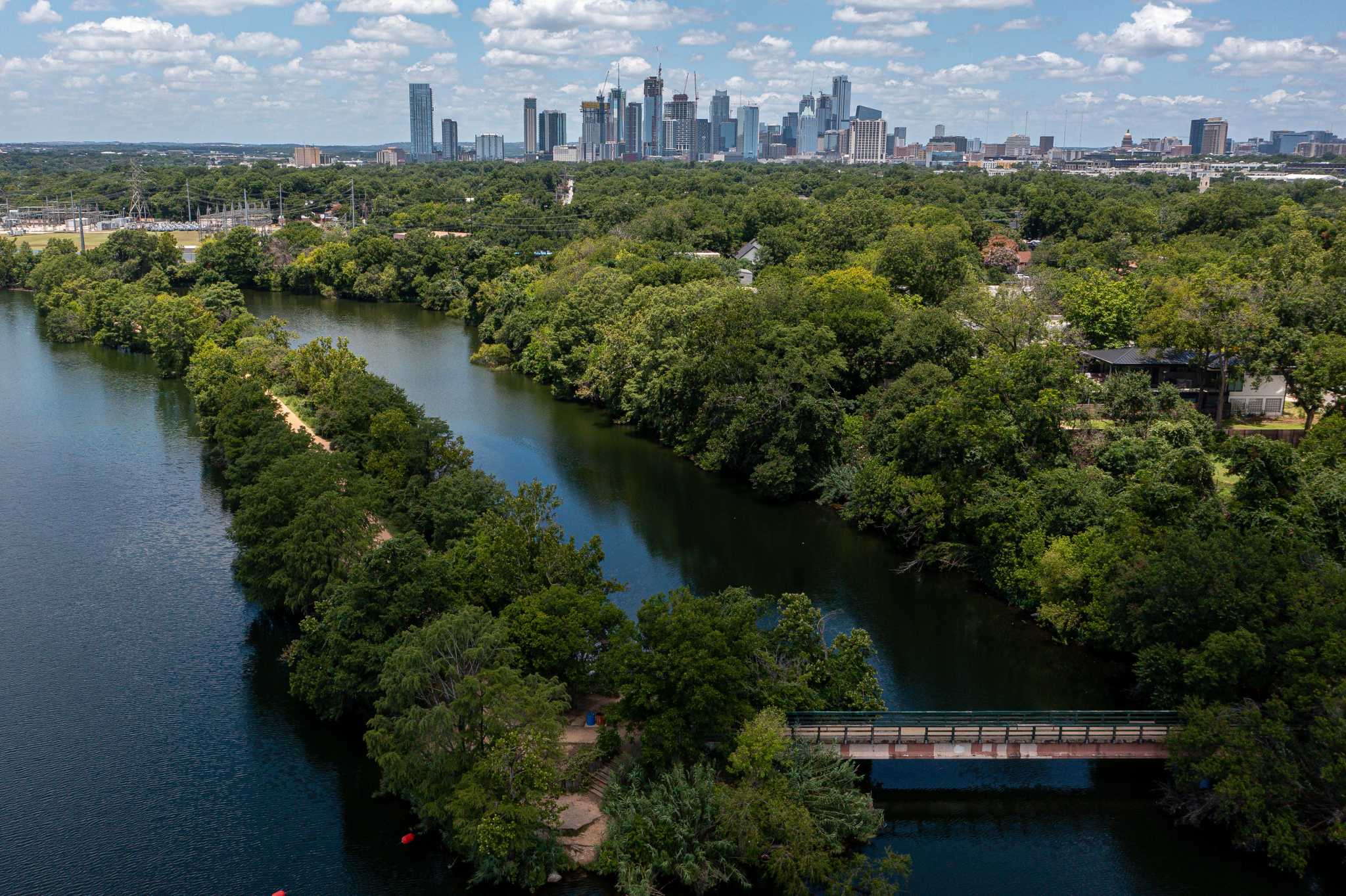 A walk around Austin's east Butler Trail; See photos
