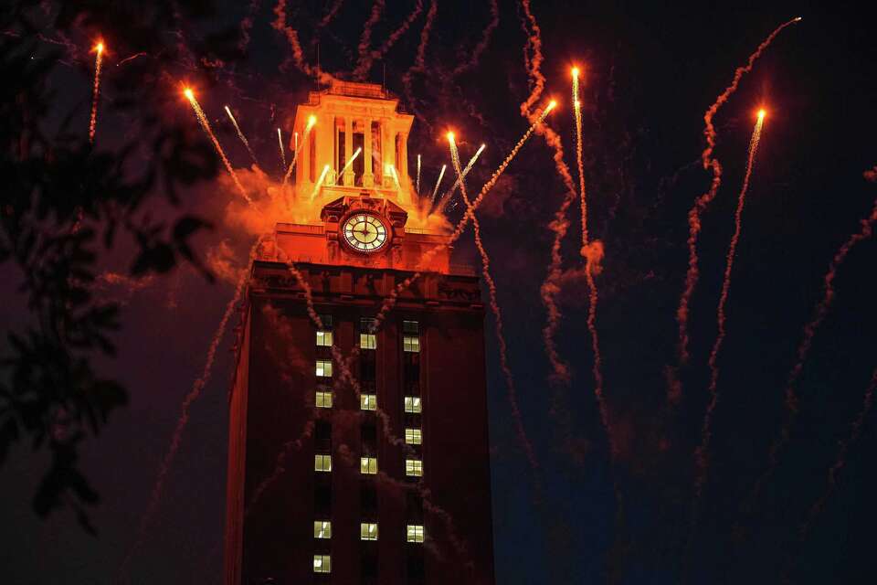 UT Austin Commencement 2025: See time, location of main ceremony