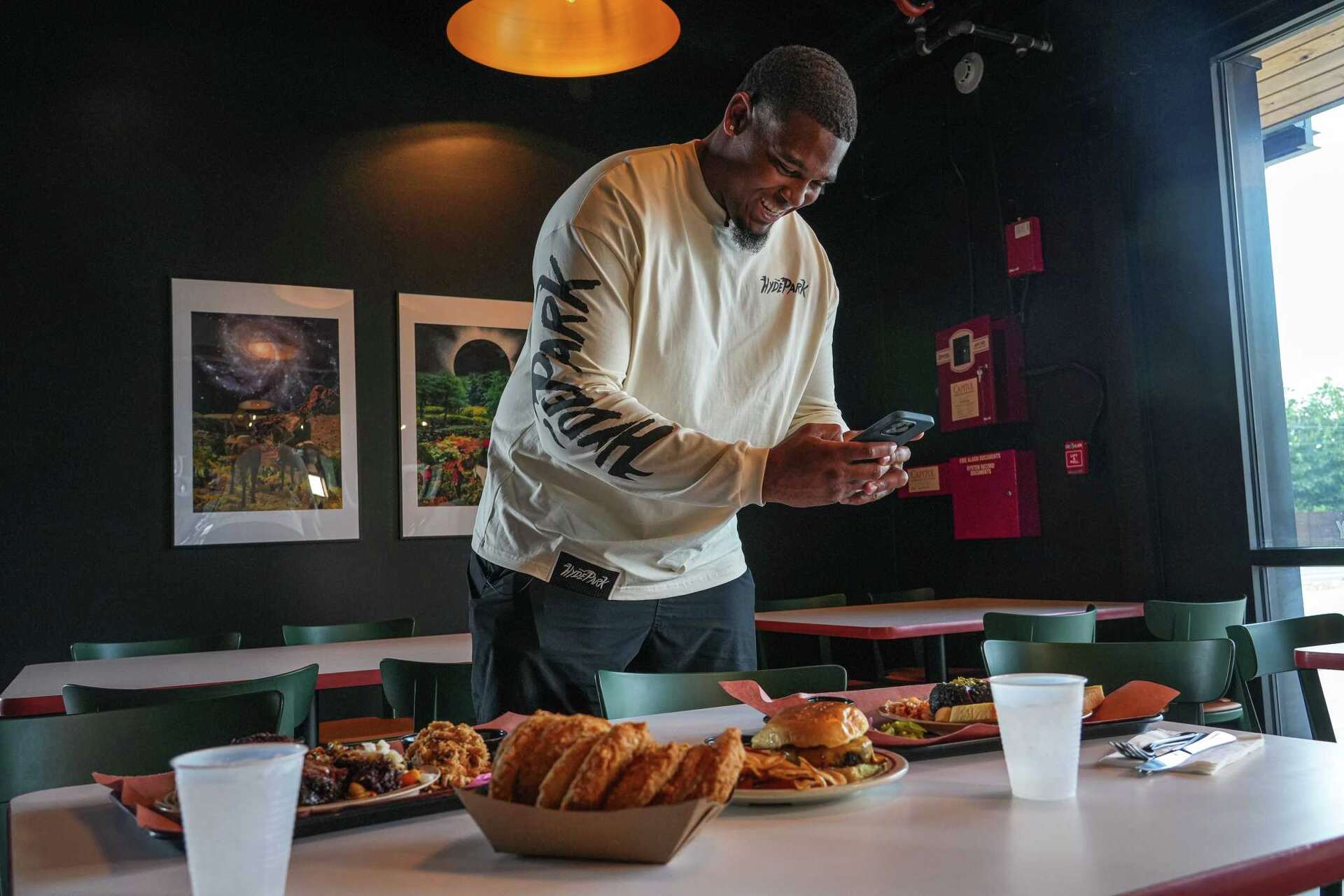 Review: LeRoy and Lewis is Austin's most original barbecue restaurant ...