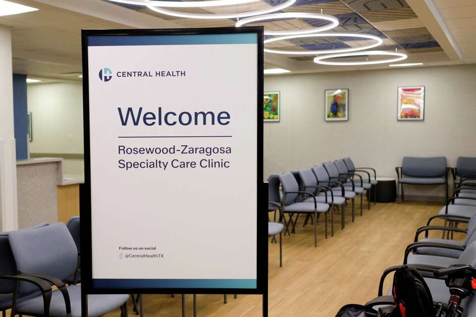 See the grand opening of Central Health's Rosewood-Zaragosa Clinic