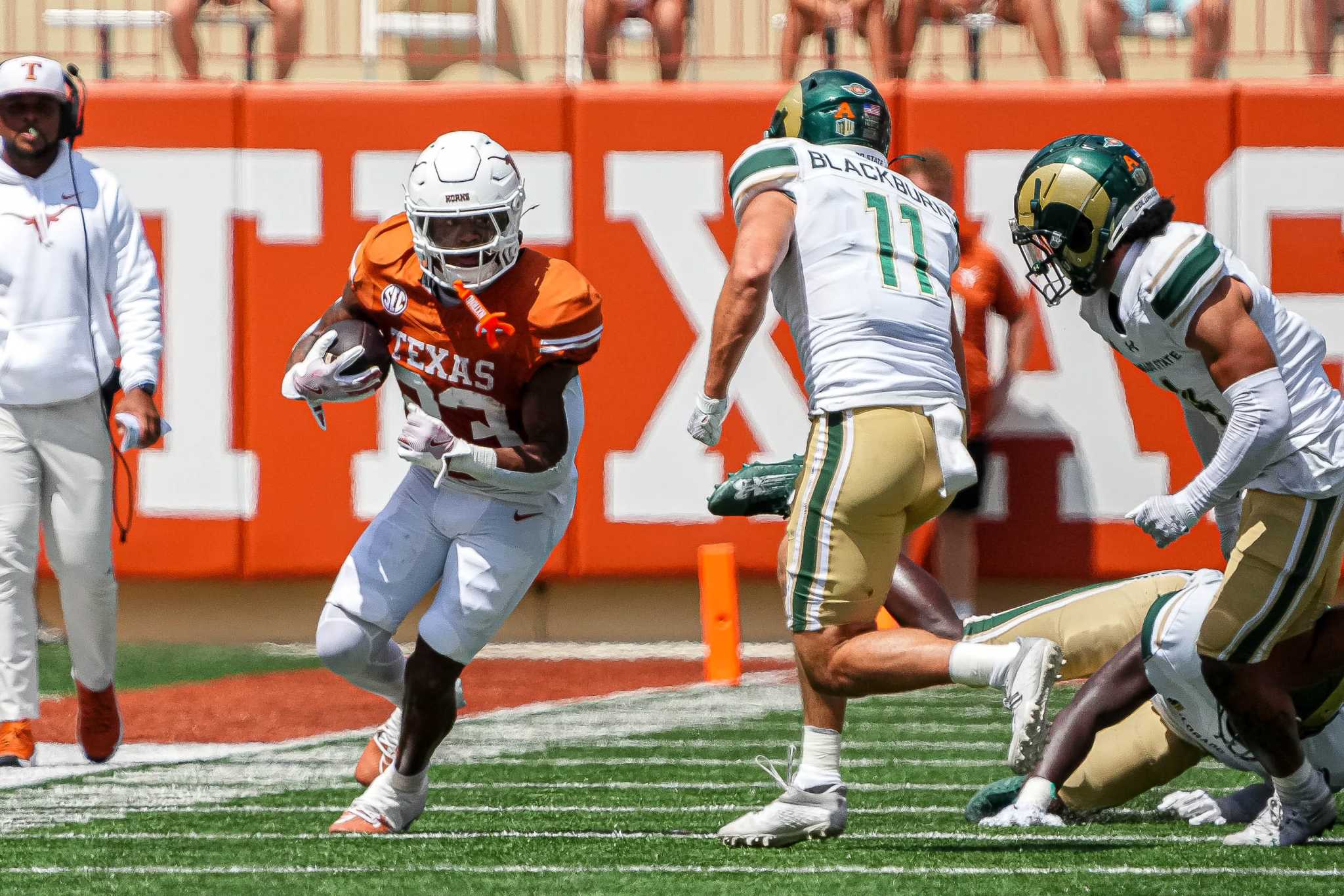 With Jaydon Blue and Matthew Golden reunited on the field, Texas looks ...