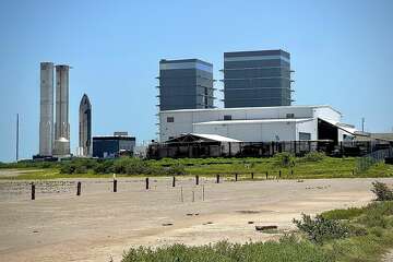 SpaceX plans 'Gigabay' megafactory in tiny Texas town