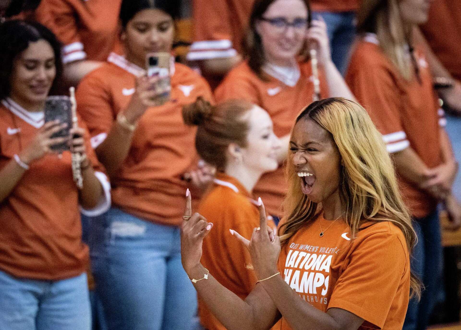 Ella Swindle returning for Texas volleyball next season
