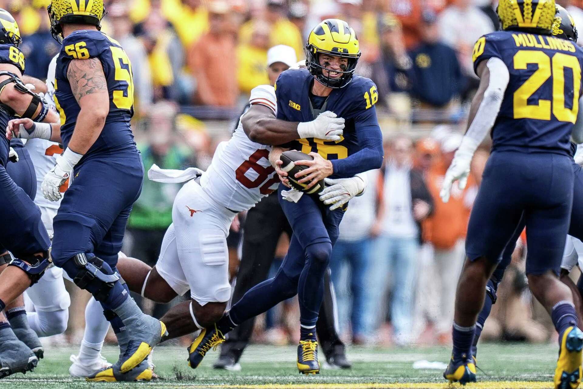 No. 3 Texas football dominates No. 9 Michigan 31-12: Game recap for Week 2