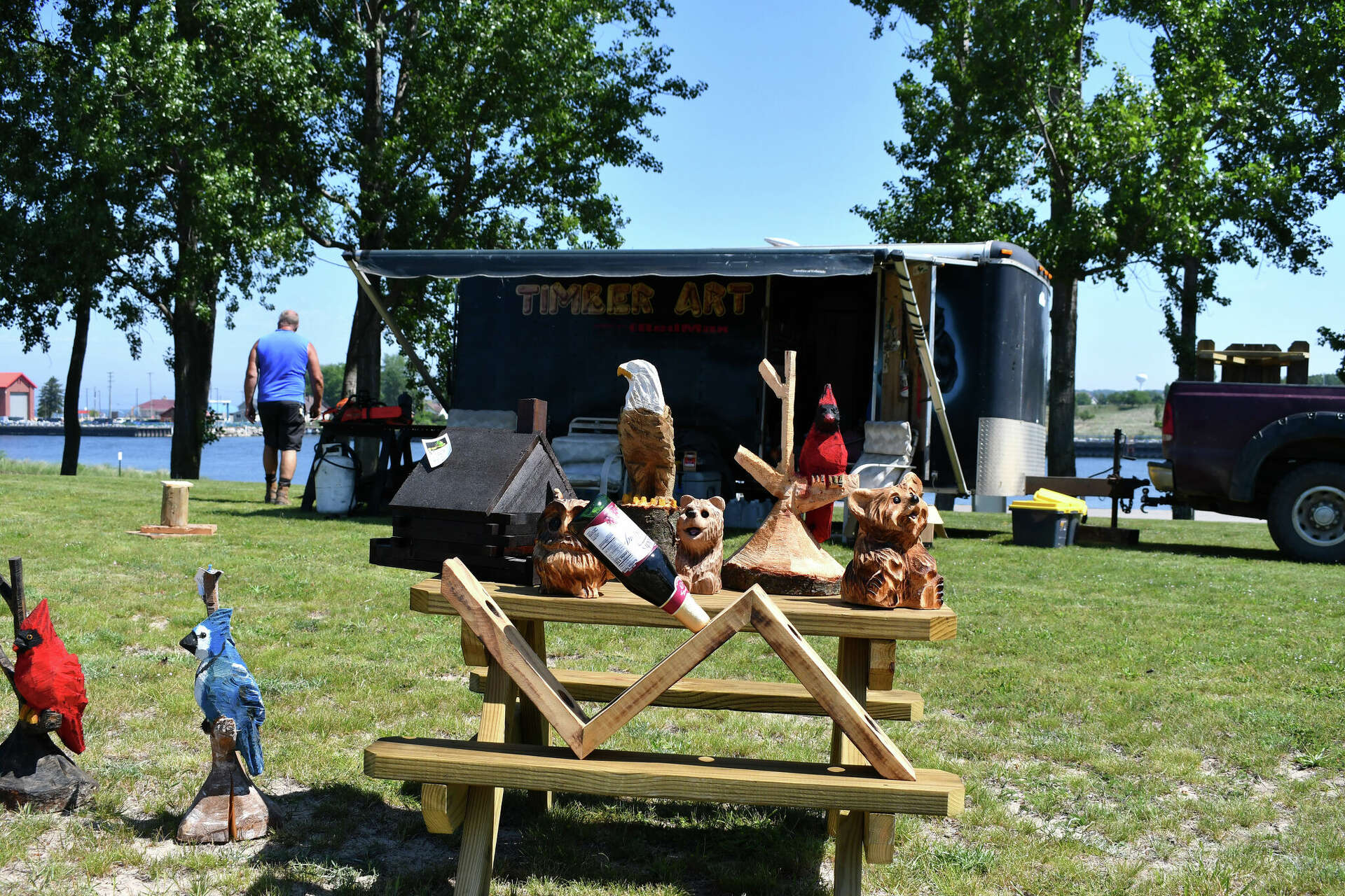 Manistee Forest Festival kicks off with games, water-skiing squirrel